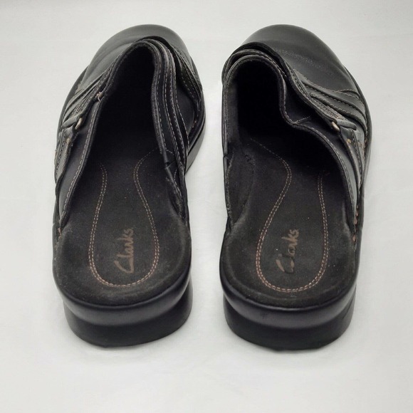 Clarks | Shoes | Clarks Shoes Womens Size 9m Black Leather Slip On ...